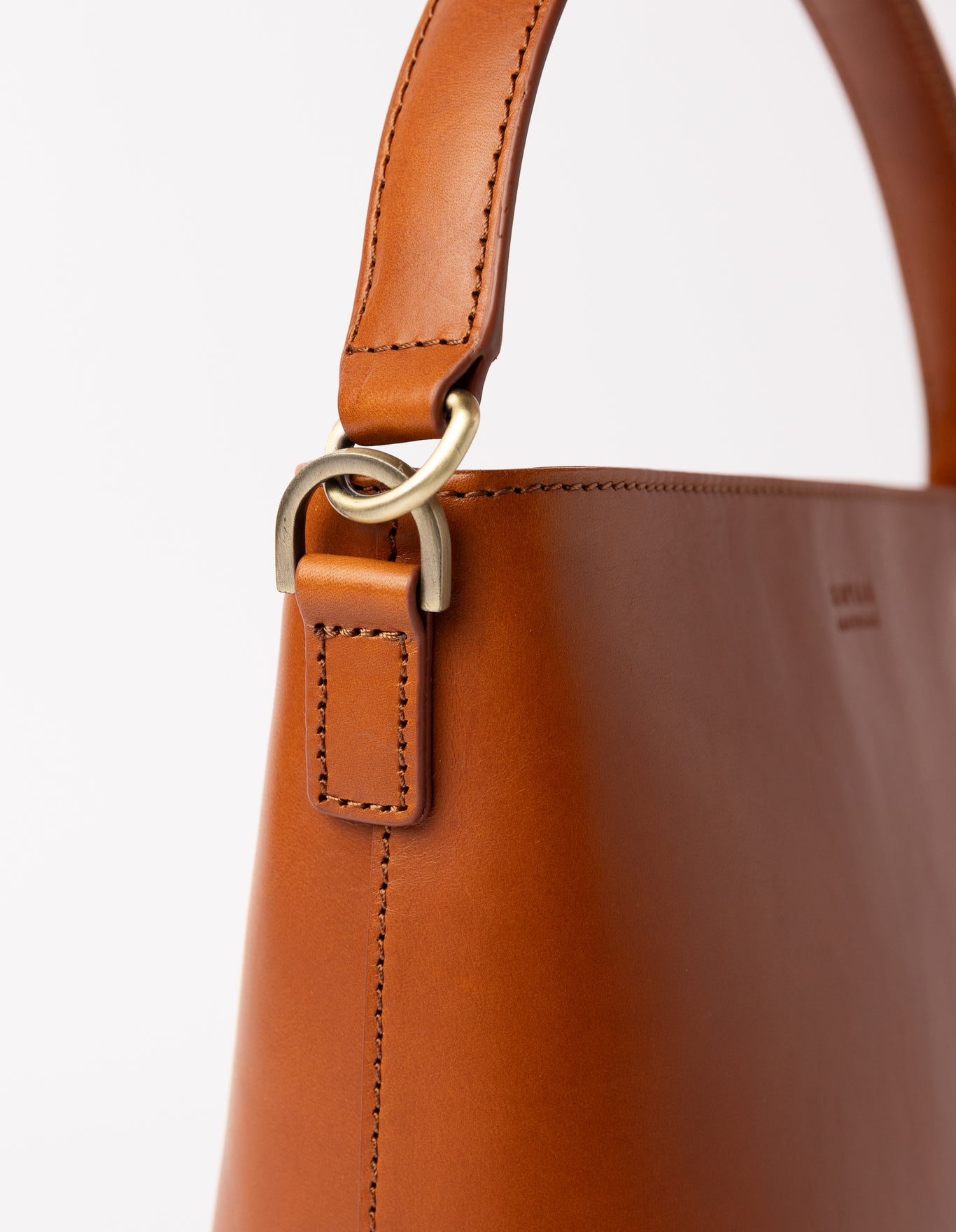 Bobbi Bucket Bag Maxi - Cognac Classic Leather