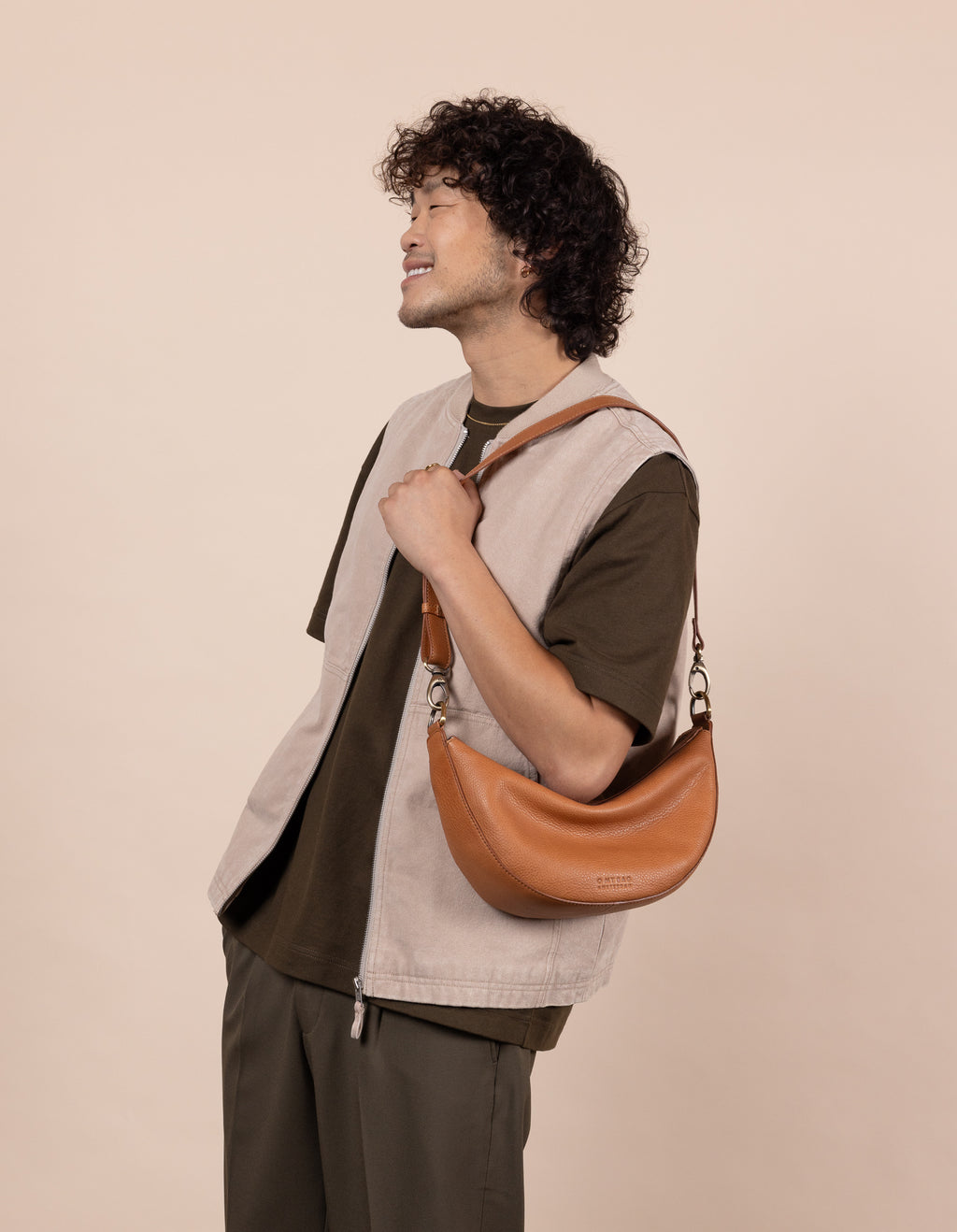 Leo - Wild Oak Soft Grain Leather