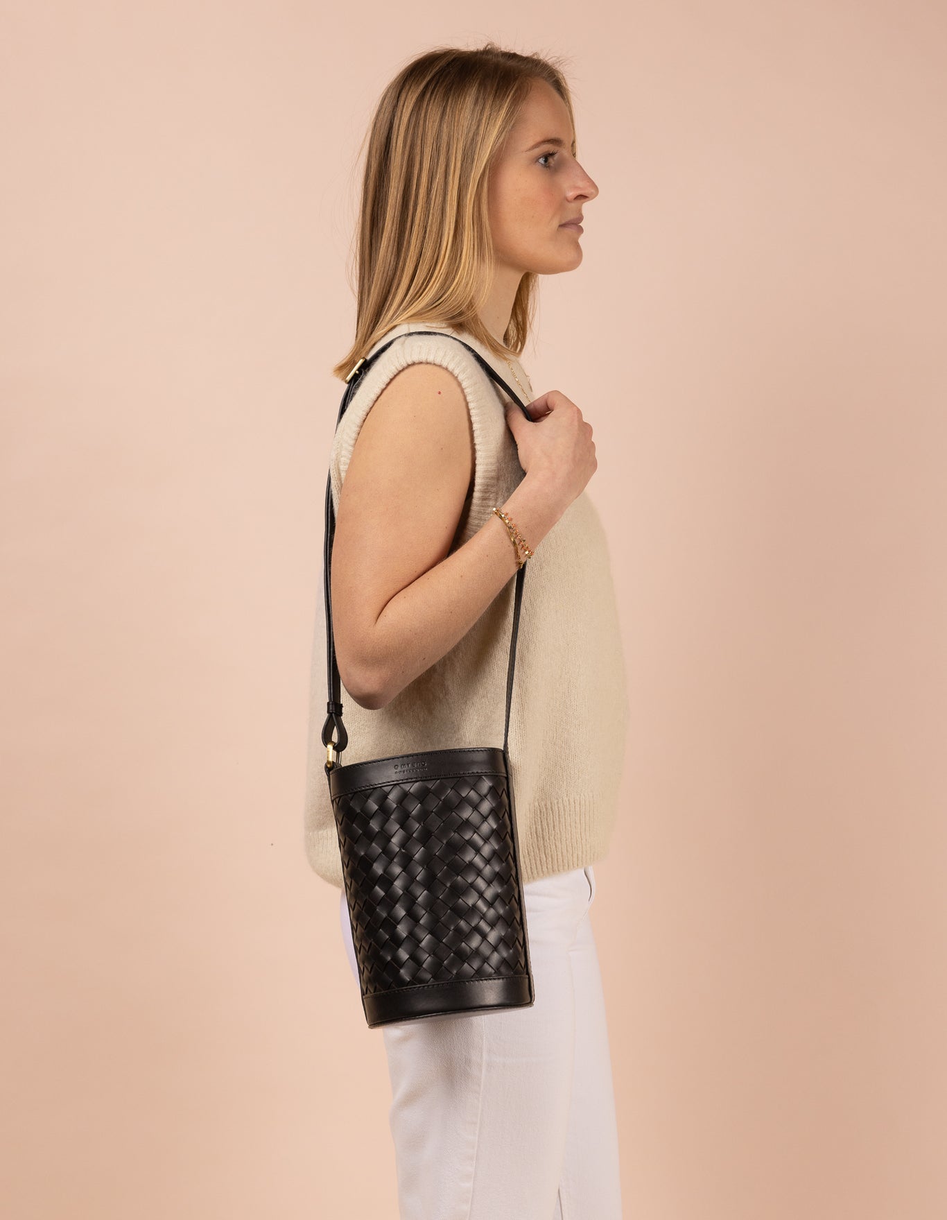 Zola - Black Woven Classic Leather