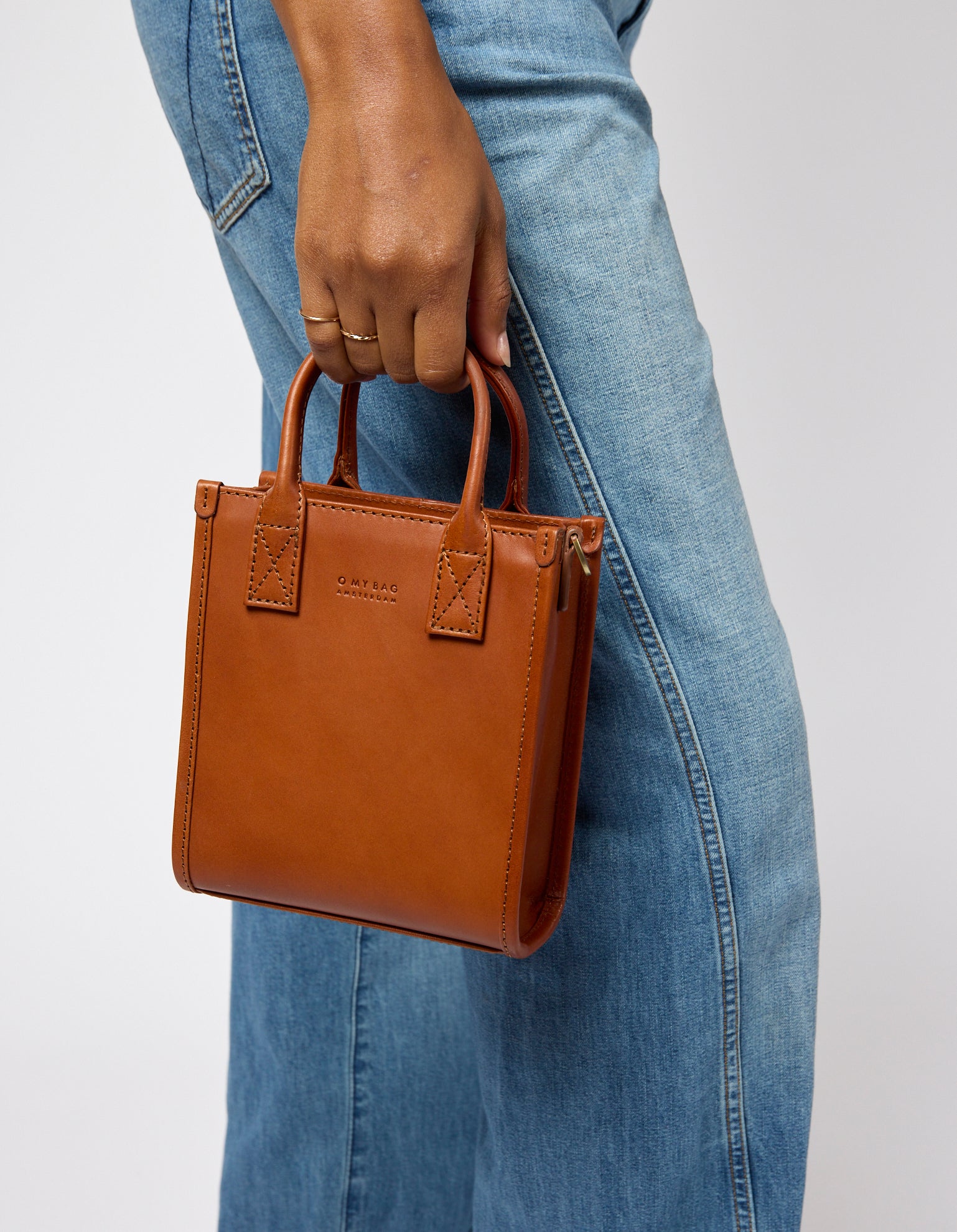 Jackie Mini - Cognac Classic Leather