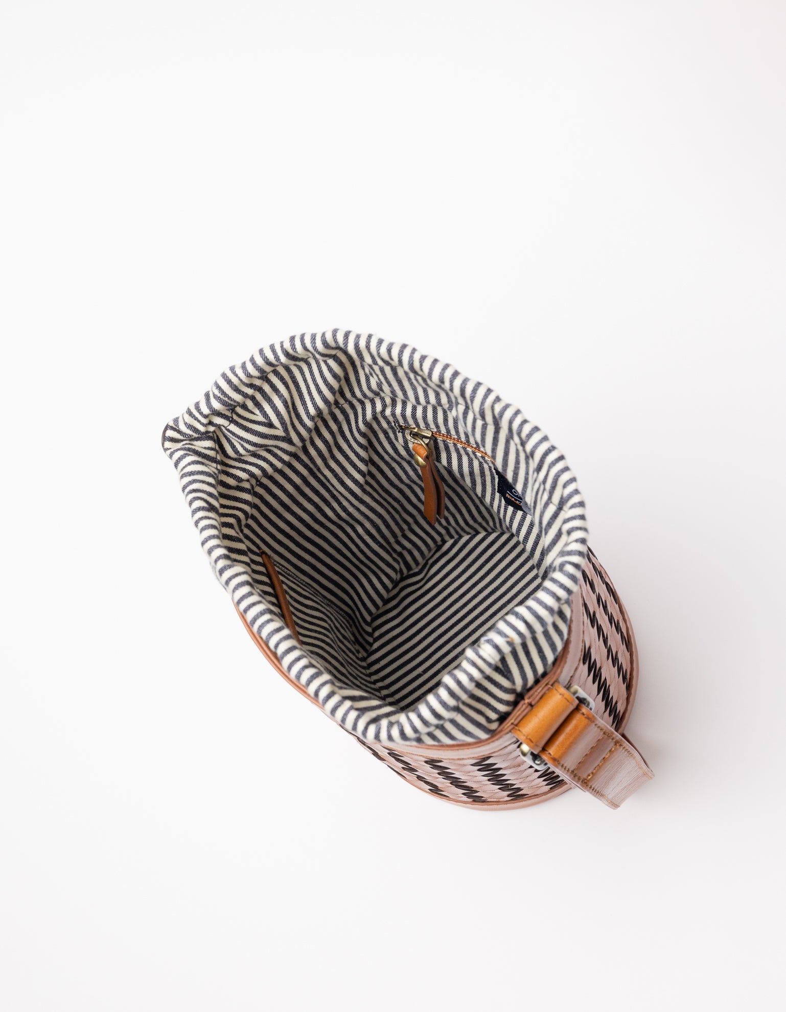 Zola - Cognac Woven Classic Leather